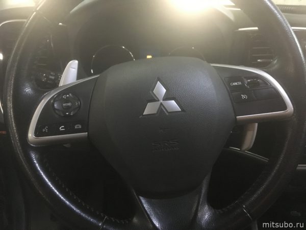 Установка адаптивного круиз-контроля (ACC) и системы смягчения ...